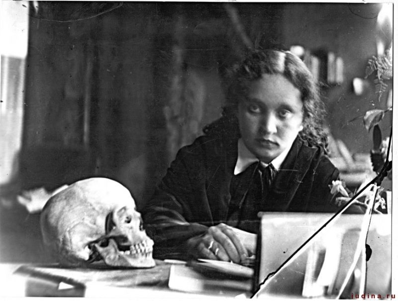Shostakovich greatly admired her: